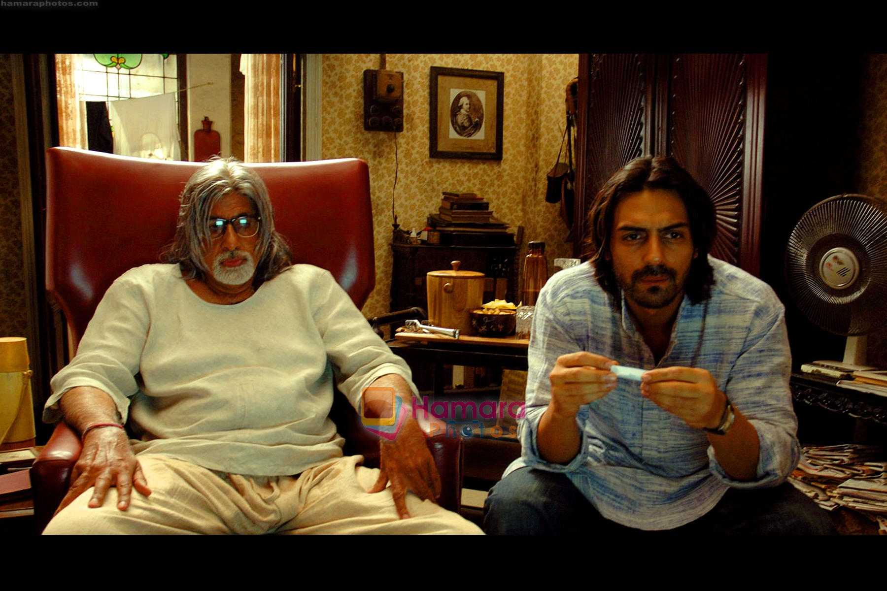 Amitabh Bachchan, Arjun Rampal on the sets of movie The Last Lear on 26th August 2008 / The Last ...